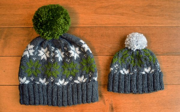 A small warm toque - Apples & Beavers