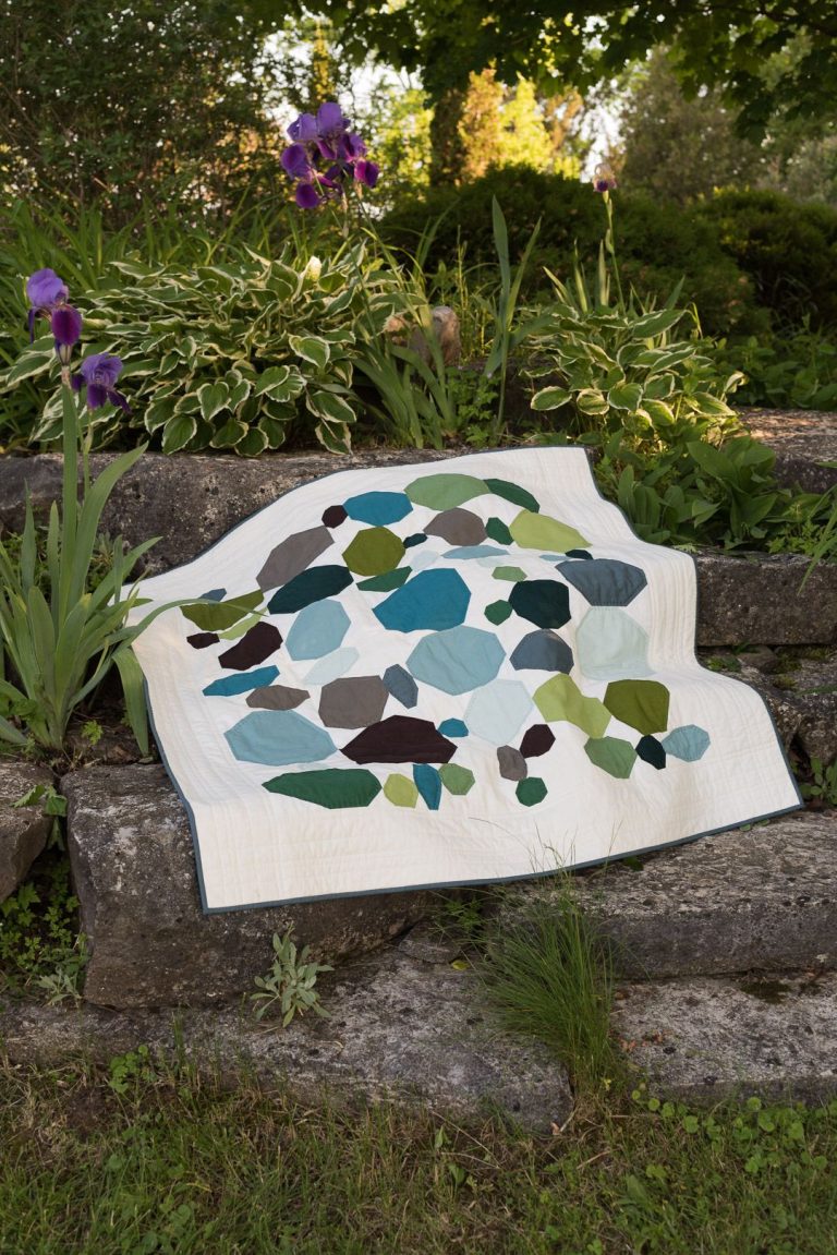 River Rocks quilt - how it all started... - Apples & Beavers