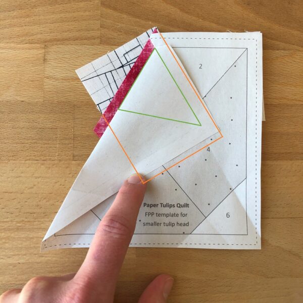 Paper Tulips: How to piece your FPP tulip heads
