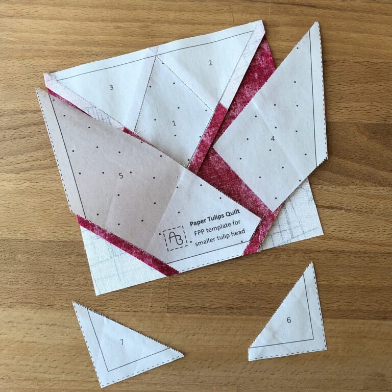 Paper Tulips: How to piece your FPP tulip heads